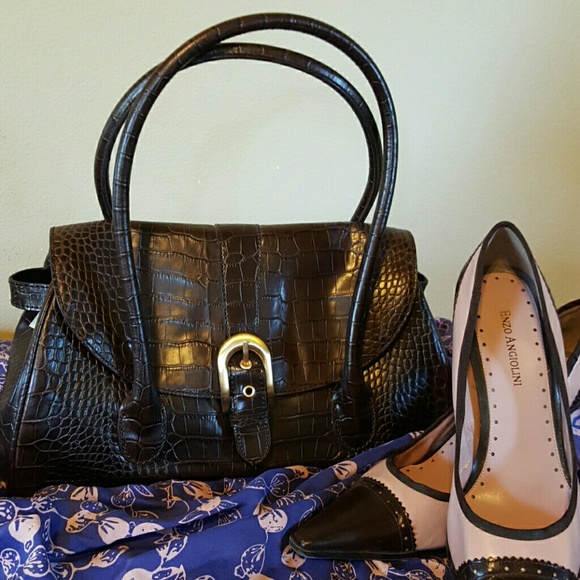 Ann Taylor | Bags | Ann Taylor Leather Handbag Nwt | Poshmark