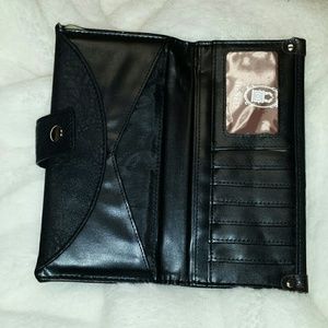 Bags | Womens Wallet | Poshmark