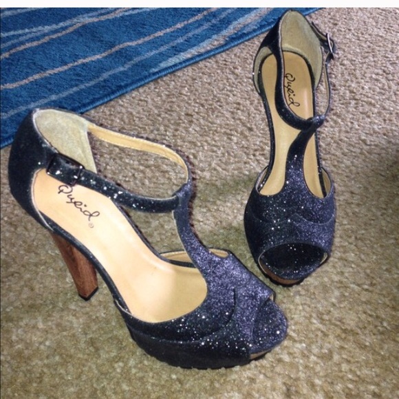 Qupid | Shoes | Qupid Open Toe Black Glitter Heels | Poshmark