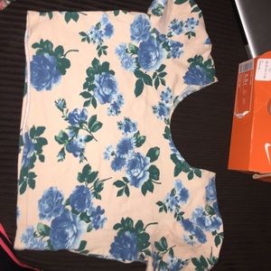 Kay's Closet (@kayg0ldi) | Poshmark