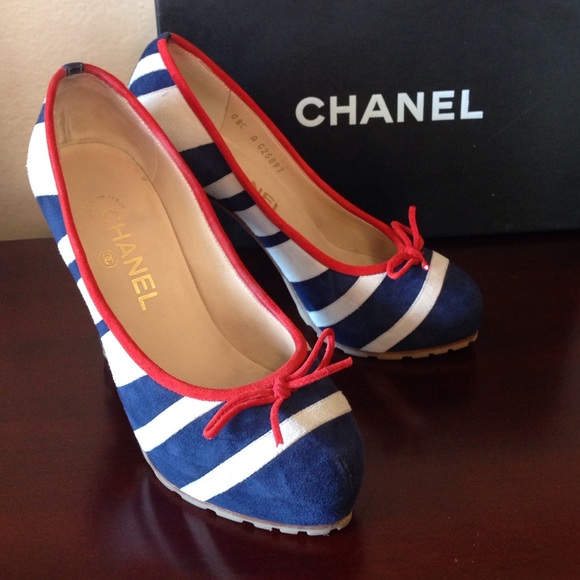 CHANEL | Shoes | Chanel Nautical Navy Stripe Pumps 36 | Poshmark