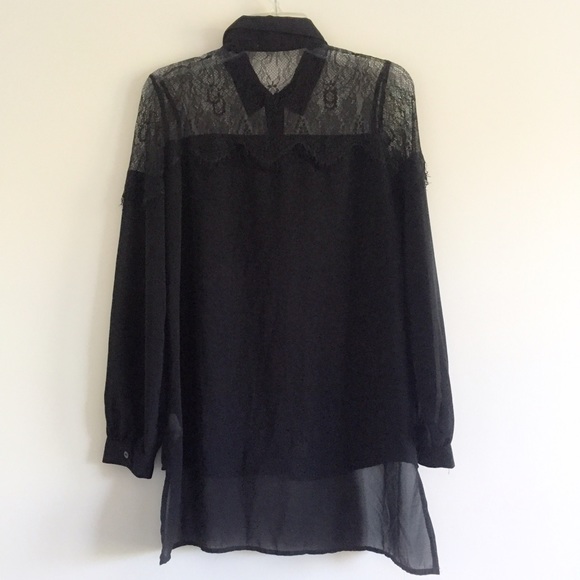 Tobi | Tops | Nwot Tobi High Low Blouse With Lace On Shoulders | Poshmark