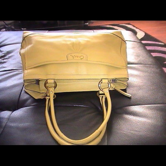 Coach | Bags | Coach Lemon Yellow Lime Leather Purse | Poshmark