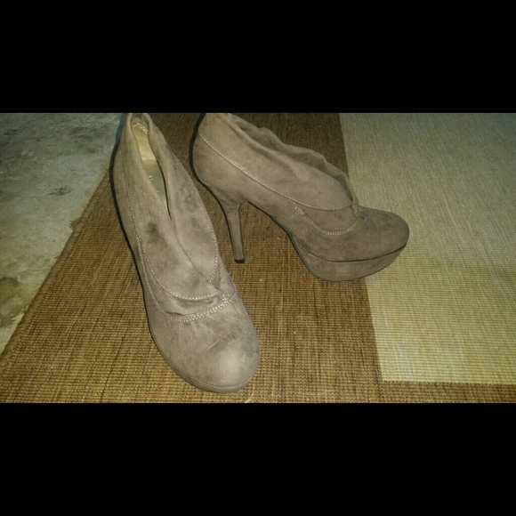 Mossimo Supply Co. | Shoes | Target Brand Mossimo Beige Booties | Poshmark