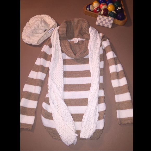 Sweaters | Sweater Scarf And Beanie Beret Combo | Poshmark