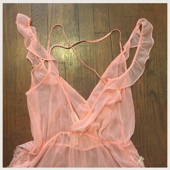 Victoria's Secret | Intimates & Sleepwear | Vs Peach Ruffle Lace ...