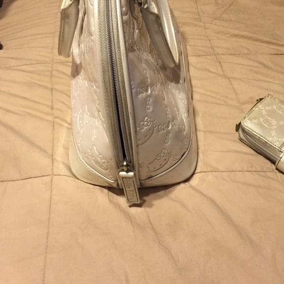 Hello Kitty | Bags | Hello Kitty Purse And Hello Kitty Wallet White ...