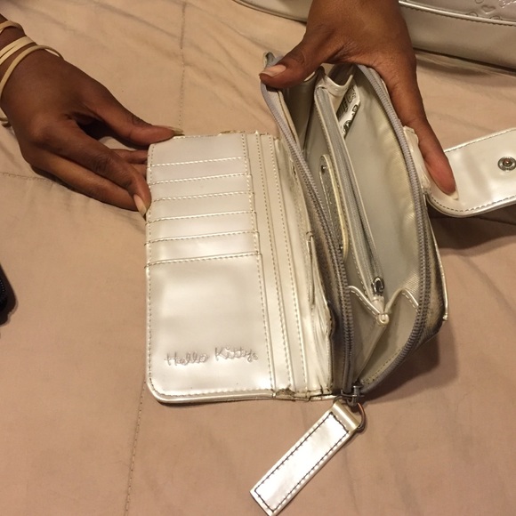 Hello Kitty | Bags | Hello Kitty Purse And Hello Kitty Wallet White ...