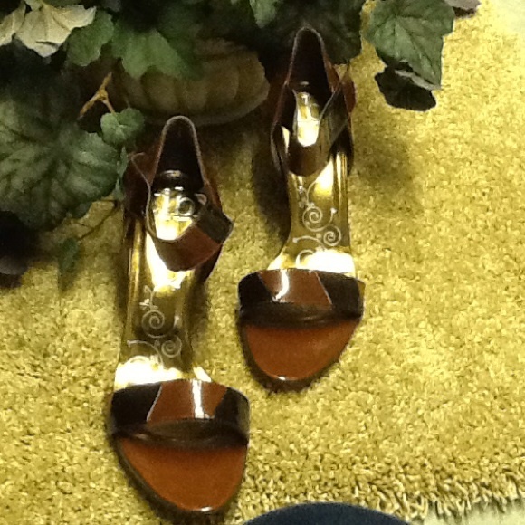 Tibi | Shoes | Tibi Italian Leather Sandals 35 Heel Stunning | Poshmark