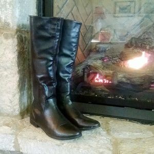 8% off Forever 21 Shoes - ♡ Forever 21 lace up faux suede tall boots ...