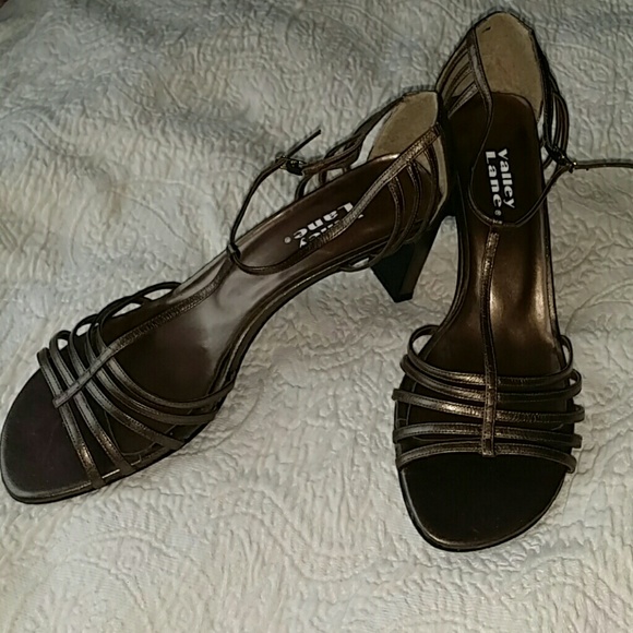 Valley Lane | Shoes | Vintage Bronze Sandals | Poshmark