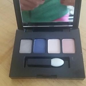 Estee Lauder | Makeup | Estee Lauder Mini Eyeshadow Compact New | Poshmark
