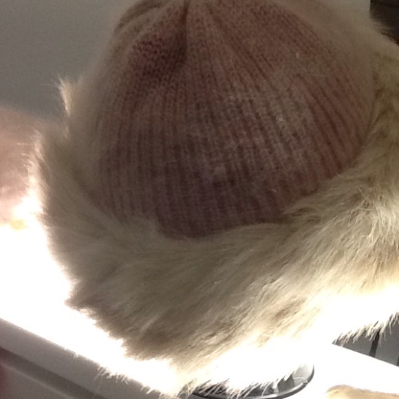 Aris | Accessories | Aris Furry Hat | Poshmark