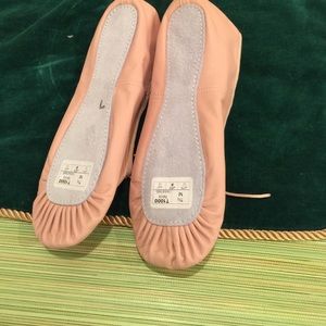 Theatricals | Shoes | Pink Ballet Slippers | Poshmark