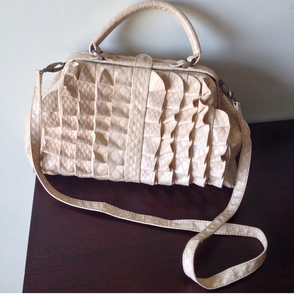 Jessica Simpson | Bags | Posh Fauxsnakeskin Jessica Simpson Ruffle ...