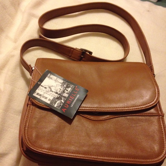 Aurielle Leatherware | Bags | Aurielle Brown Purse | Poshmark
