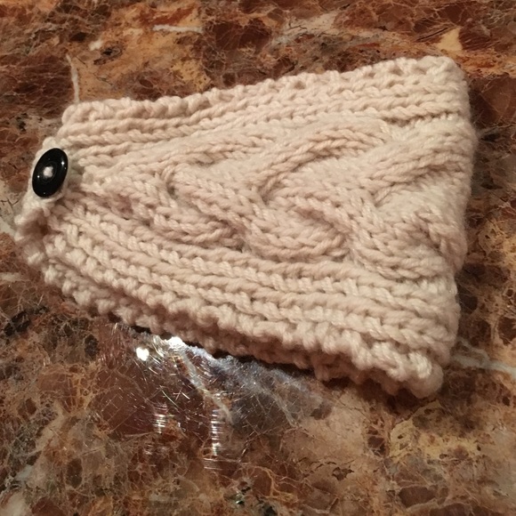 Accessories | Nwt Cream Colored Crochet 2 Button Head Warmer | Poshmark