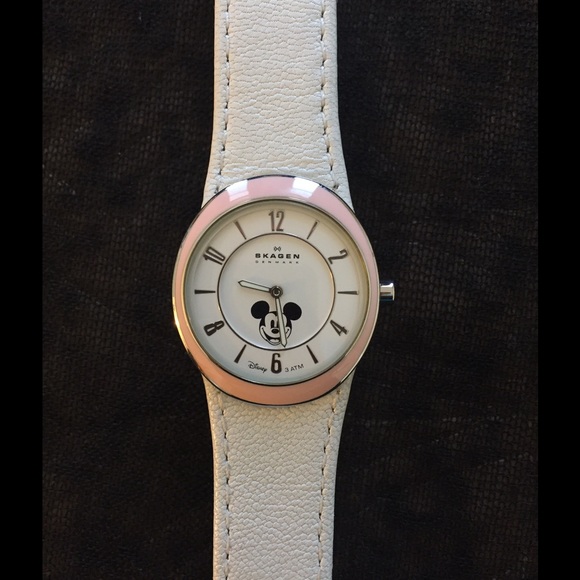 Disney | Accessories | Authentic Disney Watch | Poshmark