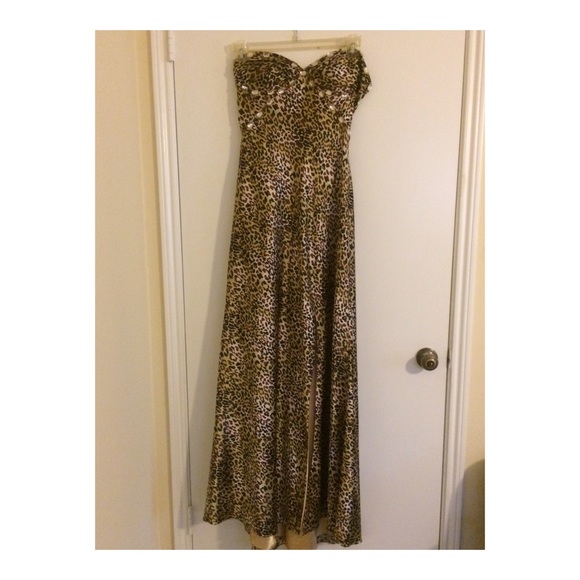 Dresses | Gold Cheetah Print Strapless Prom Dress | Poshmark