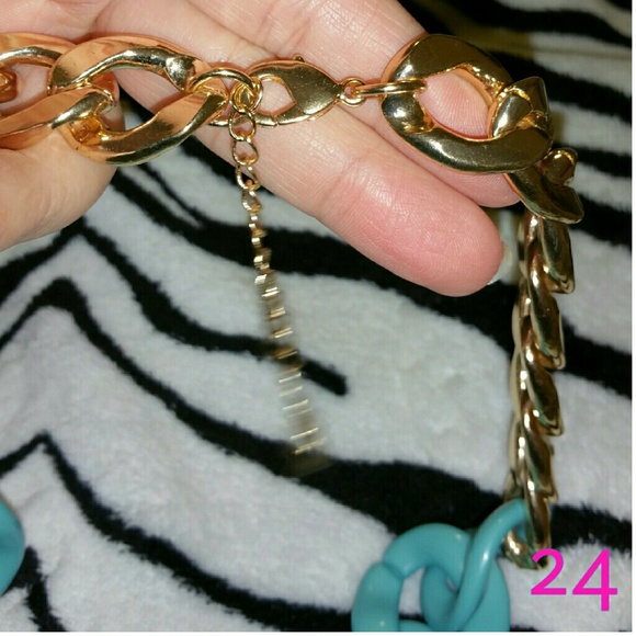 Jewelry | Link Gold Tone And Plastic Chain Necklace | Poshmark