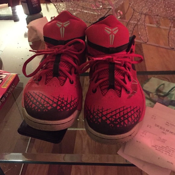 Nike | Shoes | Nike Sb Low Dunks Have Tiny Rip On Left | Poshmark