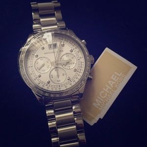 17% off Michael Kors Accessories - 💎MICHAEL KORS gold watch w diamond ...