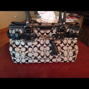 Coach | Bags | Black Coach Signature Canvas Purse | Poshmark