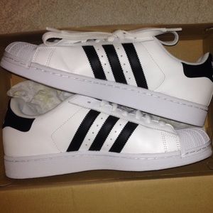 Women's Adidas Shell Top Shoes on Poshmark