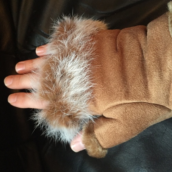 Accessories | Nwot Fingerless Rabbit Fur Mittens Really Cute | Poshmark