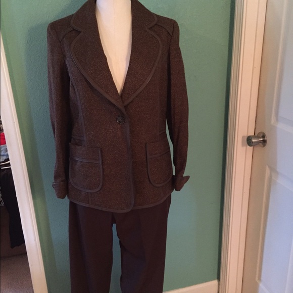 Ellen Tracy | Other | Brown Ellen Tracy Suit | Poshmark