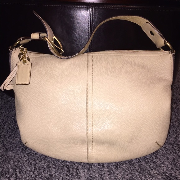 Coach | Bags | Authentic Coach Beige Pebbled Leather Bag | Poshmark