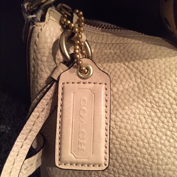 Coach | Bags | Authentic Coach Beige Pebbled Leather Bag | Poshmark