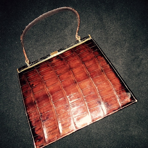 Bellestone | Bags | Beautiful Vintage Alligator Purse | Poshmark