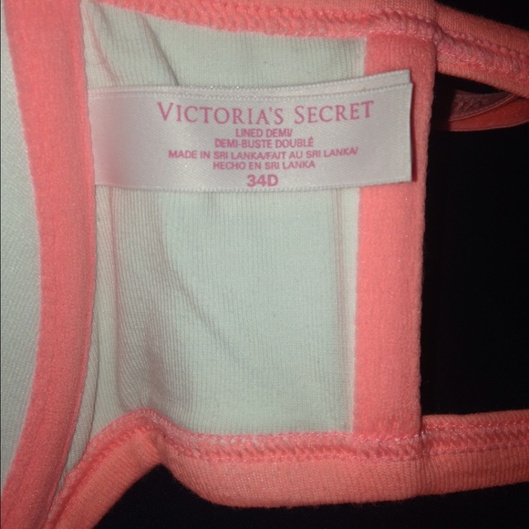 Victoria's Secret | Intimates & Sleepwear | Victorias Secret Bras 34d ...
