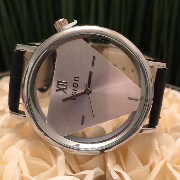 Wilon | Accessories | Newwilon Unisex Ss Faux Leather Watch | Poshmark