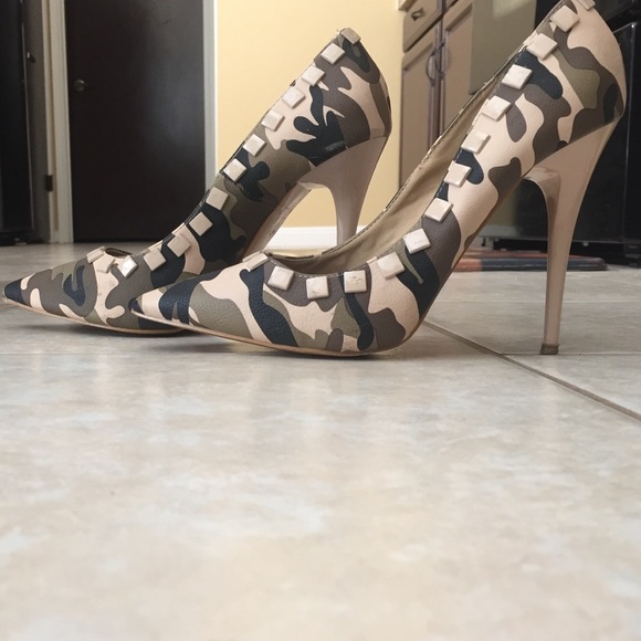 a'gaci | Shoes | Size 85 Camo Studded Pumps | Poshmark