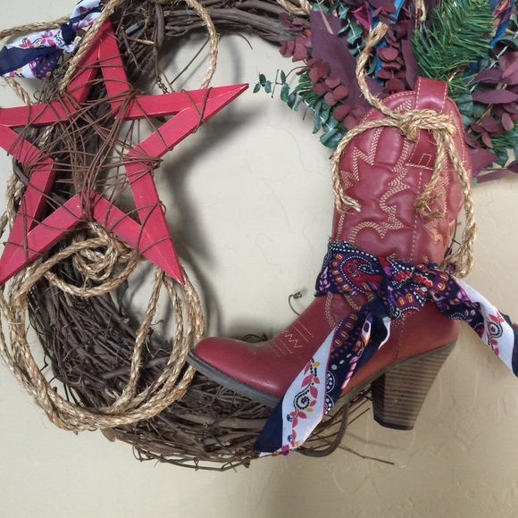 Wreath | Other | Red Cowboystar Wreath | Poshmark