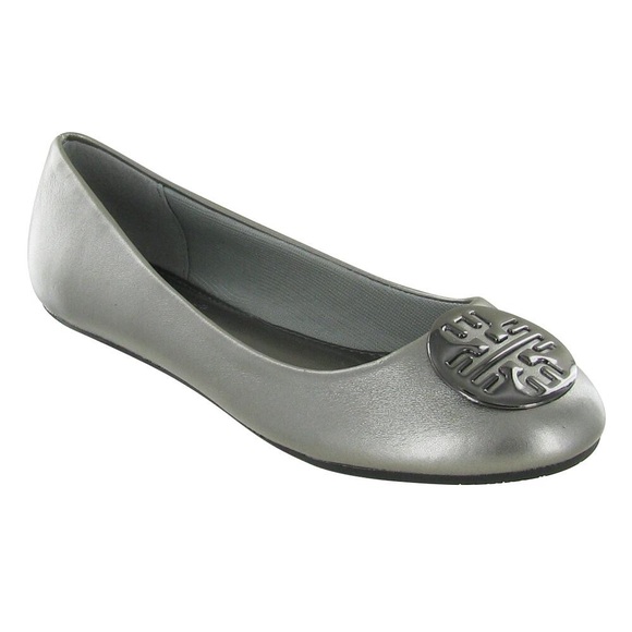 Pierre Dumas | Shoes | Pierre Dumas Pewter Ballet Flats | Poshmark