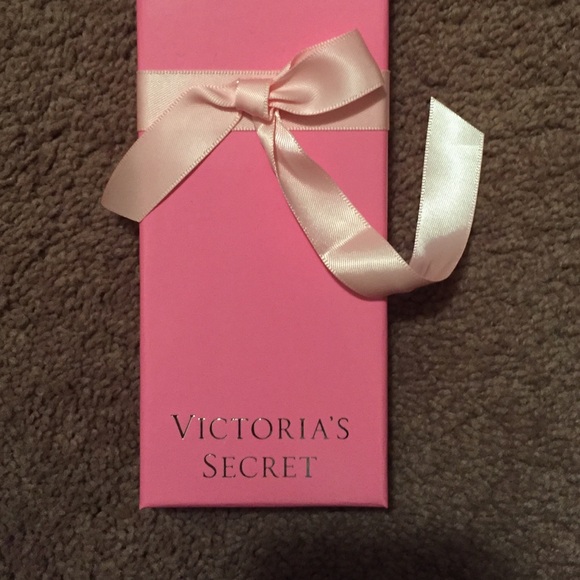 Victoria's Secret | Jewelry | New Victoria Secret Angel Necklace | Poshmark