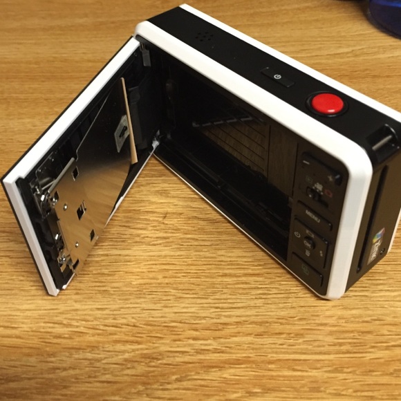 Polaroid | Other | Polaroid Zink No Ink Instant Printing Camera | Poshmark