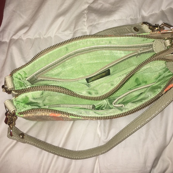 Sondra Roberts | Bags | Sondra Roberts Purse | Poshmark
