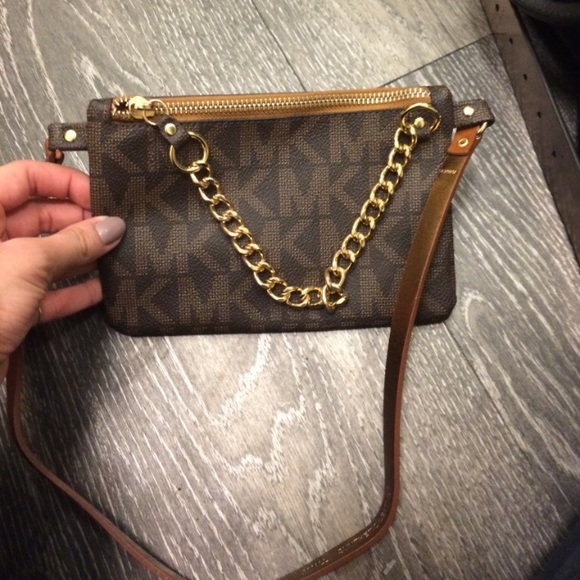 Michael Kors | Bags | Michael Kors Pouch | Poshmark