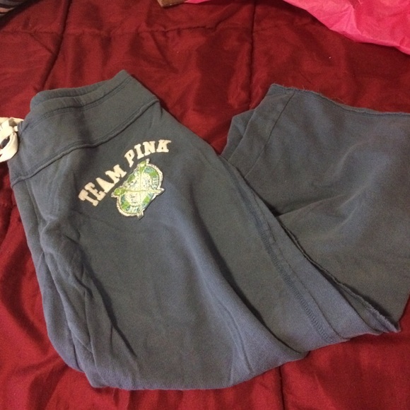 Victoria's Secret | Pants & Jumpsuits | Vs Capris | Poshmark