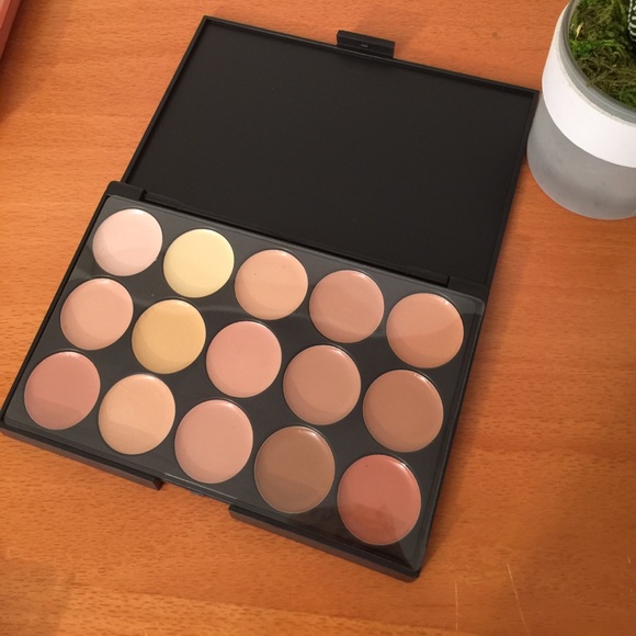 Makeup | Concealer Palette Nwt | Poshmark