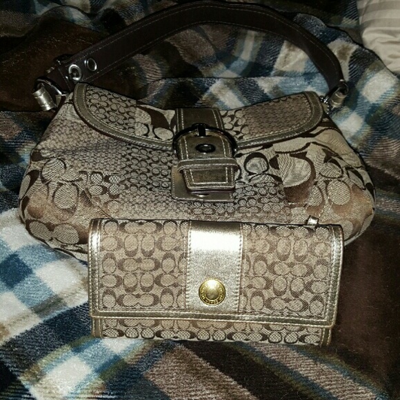 Coach Small Purse And Wallet - Gem