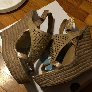 Call It Spring | Shoes | Sz Gold Wedge Sandals From Call It Spring ...