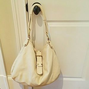 b. makowsky on Poshmark