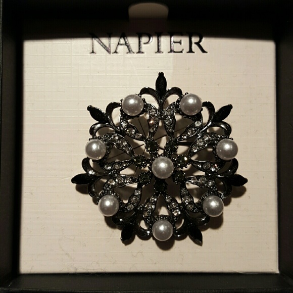 Napier | Jewelry | Napier Brooch | Poshmark