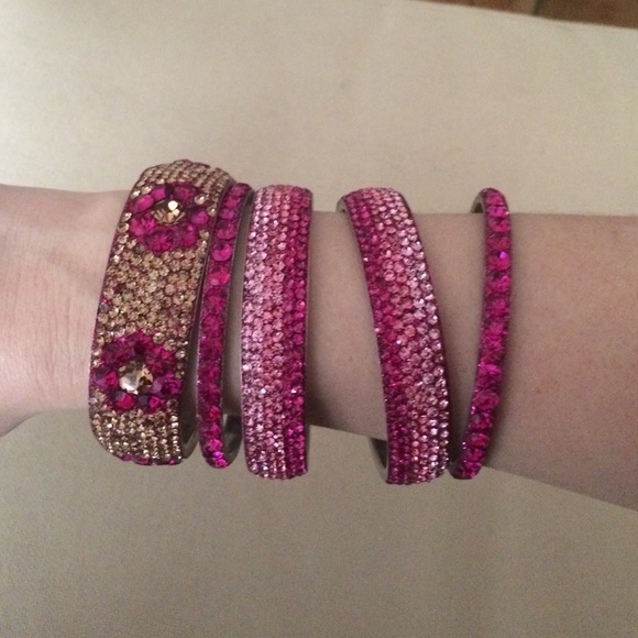 Chamak by Priya Kakkar | Jewelry | Chamak By Priya Kakkar Bangles Set ...