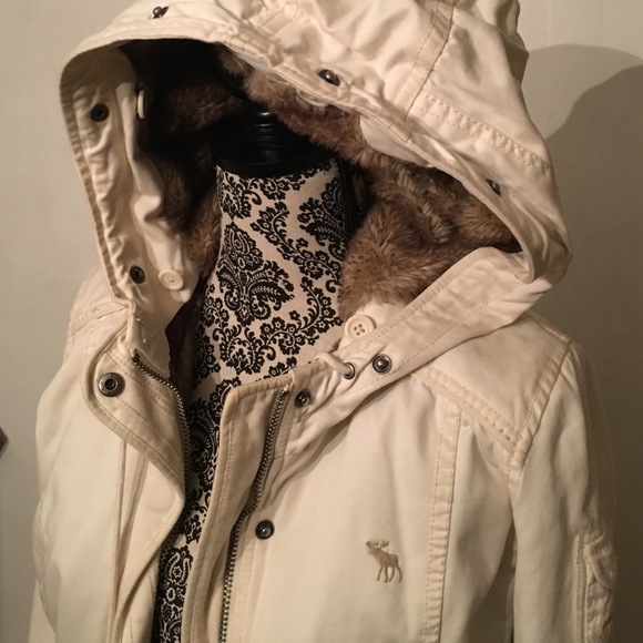 Abercrombie & Fitch | Jackets & Coats | Abercrombie And Fitch Cream ...